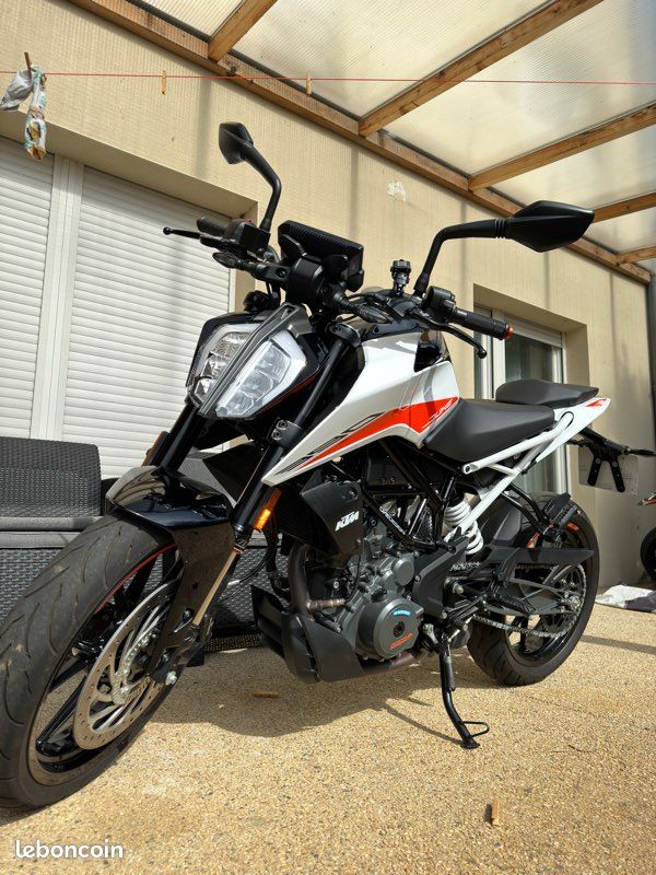 KTM Duke 390 2021 - Motos