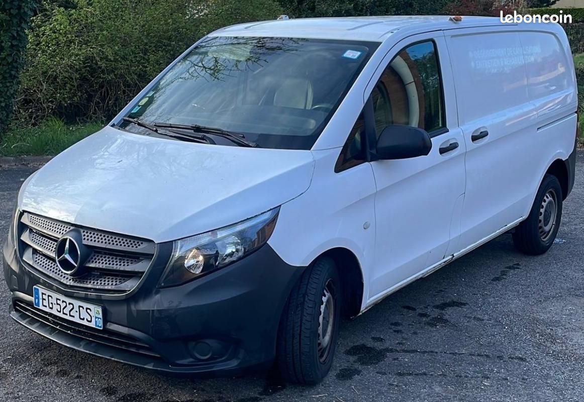Mercedes Vito vu 111 cdi PRO 2 portes latérales ctte - Utilitaires