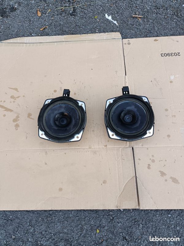 Enceinte d'origine de Hyundai coupé FL1 2L - Équipement auto