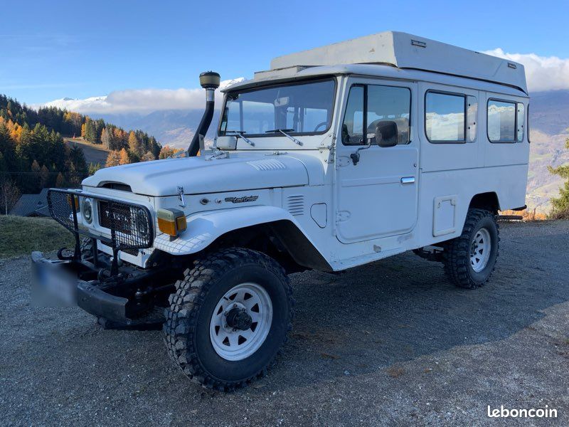 Toyota Land Cruiser bj45 - Voitures