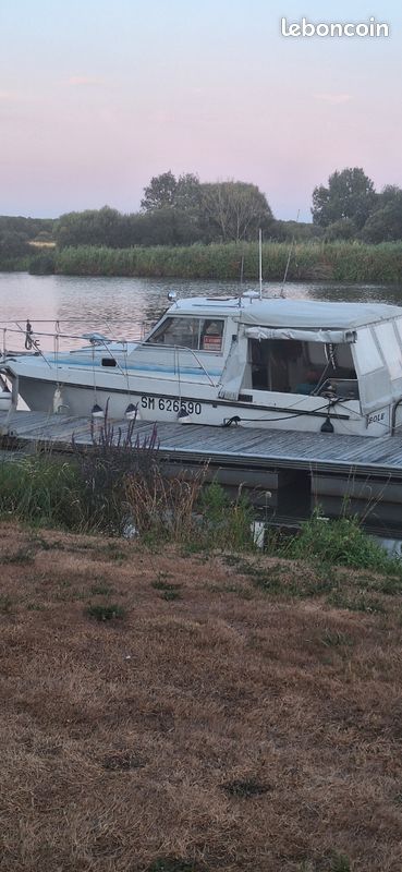 Mer et Rivière Antares 800 - Nautisme