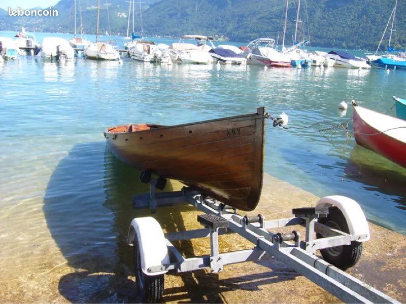 Barque bois Beauquis - Nautisme