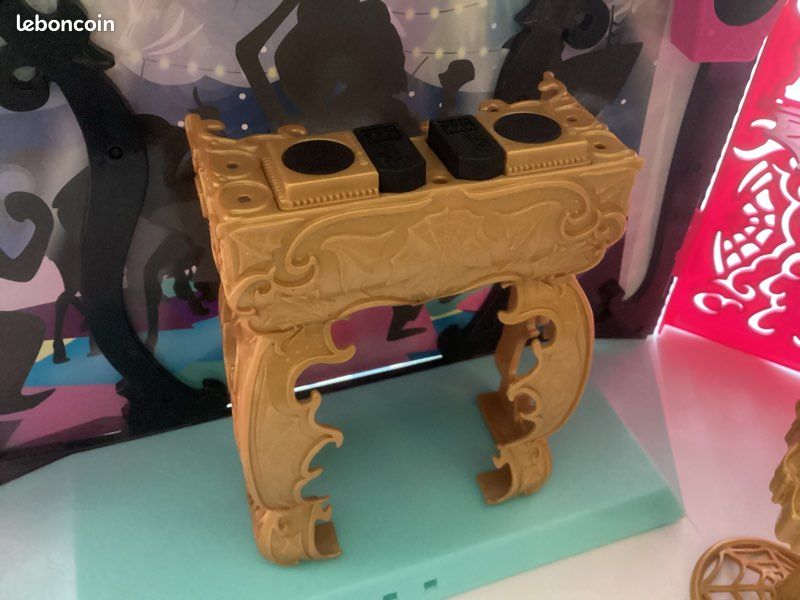 Platine DJ Monster High en très bon état - Jeux & Jouets