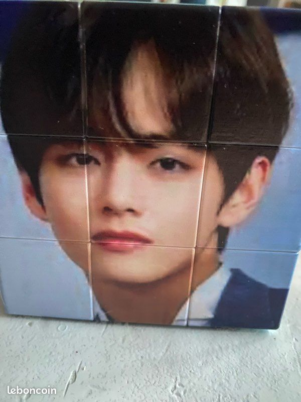 K pop V Taehyung. Rubik’s cube - Jeux & Jouets