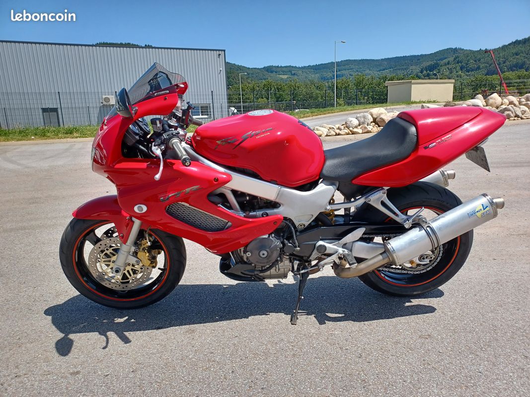 Honda 1000 vtr - Motos