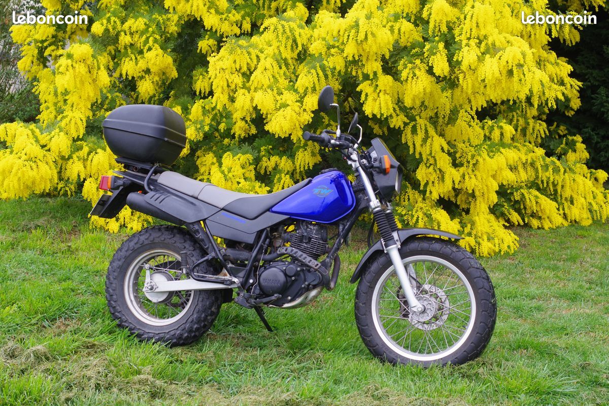 Yamaha 125 TW 2002 - Motos
