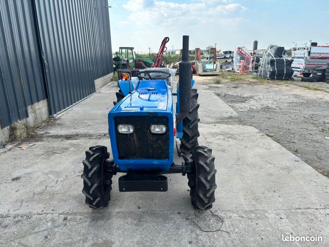 Iseki TU 1700F - Tracteurs