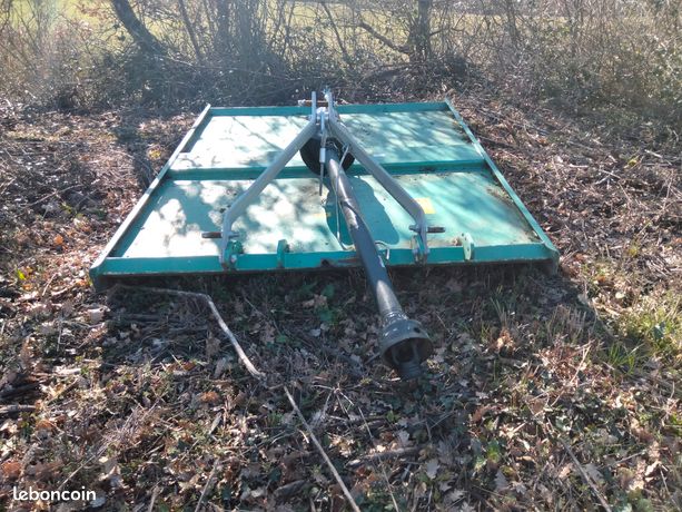 Gyrobroyeur suire d'occasion - Matériel agricole - leboncoin
