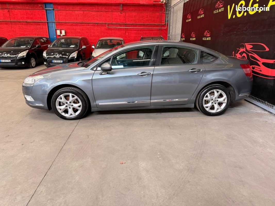 Citroen c5 1.6 hdi 110 millenium - Voitures