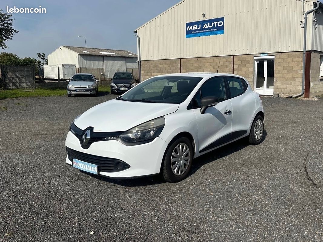 RENAULT Clio 4 - 1.2i 16V 75cv Essence - FINITION LIFE - Voitures