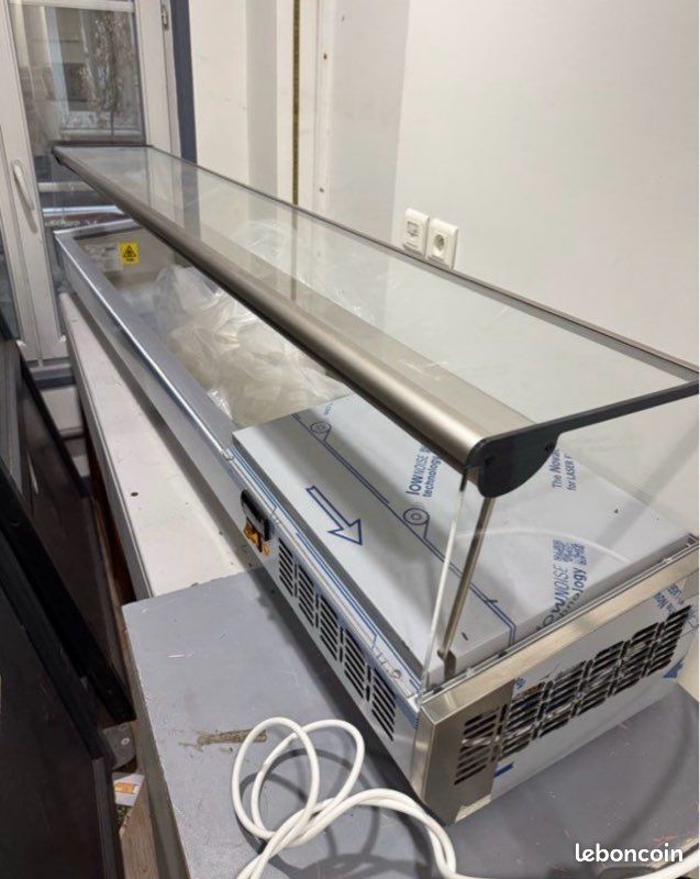 Saladette Coreco neuve - Équipements pour restaurants & hôtels