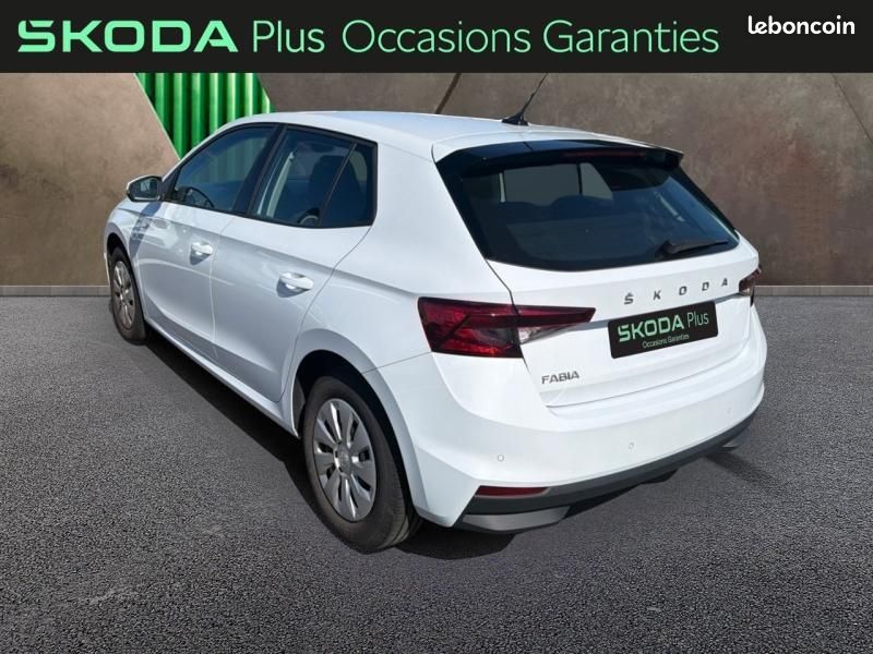 Skoda Fabia 1.0 MPI 80ch Active - Voitures