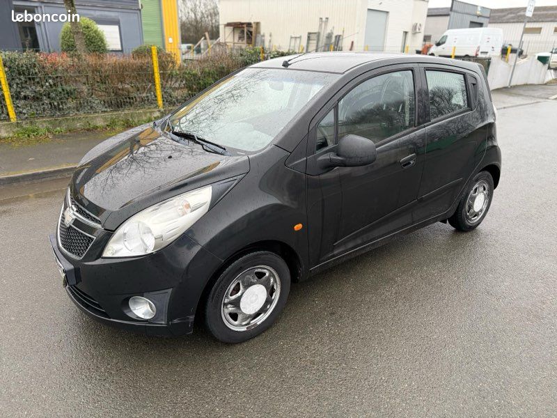 CHEVROLET Spark (M300) 1.0 GPLi 16V 65 cv - Voitures