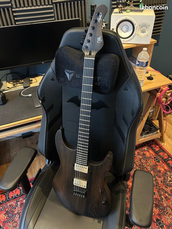 Mayones Aquila Cardinal Adam Christianson Signature - Instruments de ...