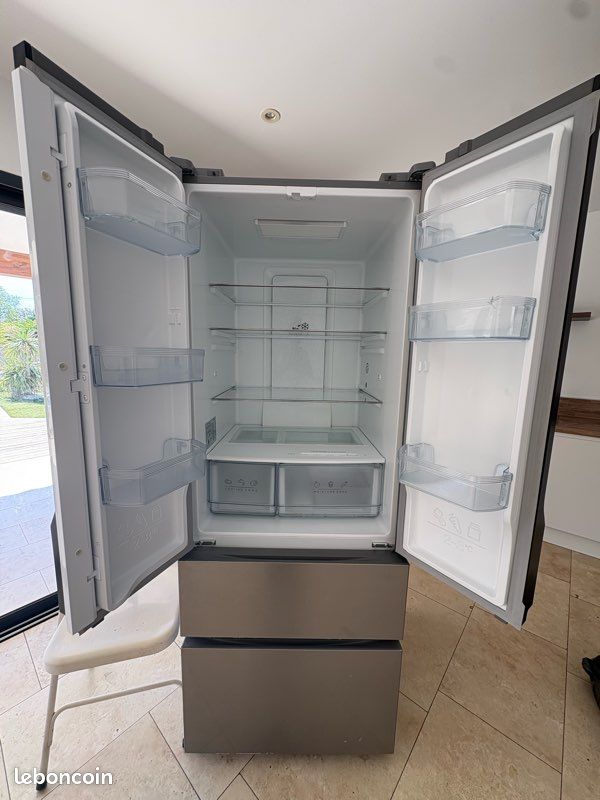 Réfrigérateur congélateur VALBERG 4 portes – 474 L - Électroménager