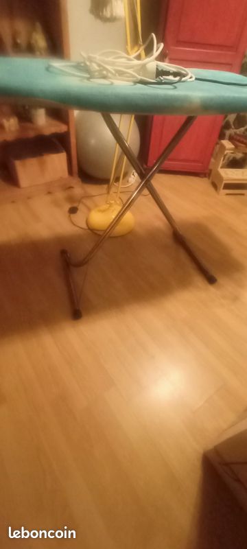 Table a repasser pro super costaud elle a 20 ans - Électroménager
