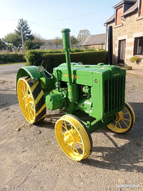 John Deere styled D - Tracteurs