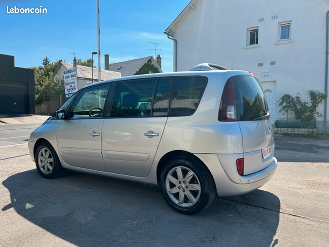 Renault Espace 2.0 dci 130 ch. 25 th 08/2012 - Voitures