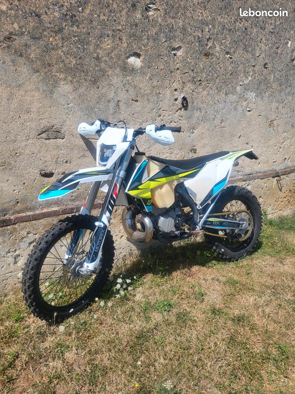 250 exc - Motos
