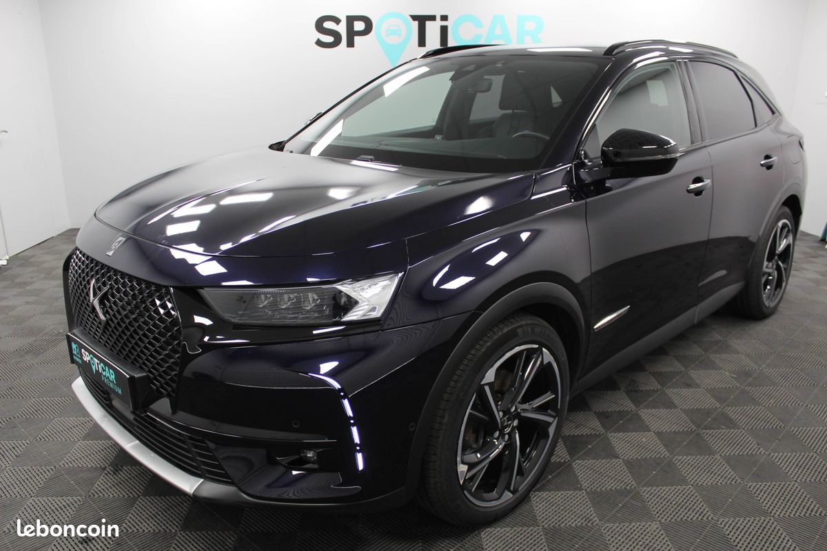 DS DS7 Crossback Hybride E-Tense 225 EAT8 Louvre - Voitures