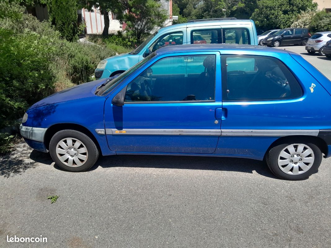 Citroen saxo bic - Voitures