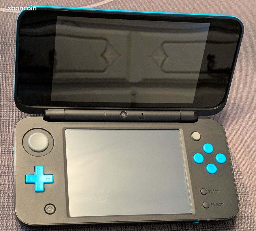 Nintendo New 2DS XL + 14 jeux - excellent état - Consoles