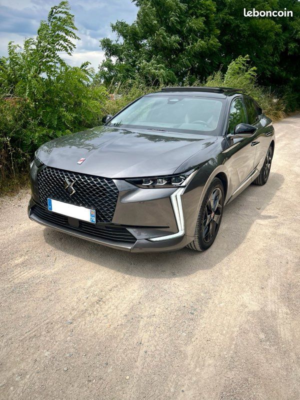 DS4 PERFORMANCE LINE PLUS / (Option ++) - Voitures
