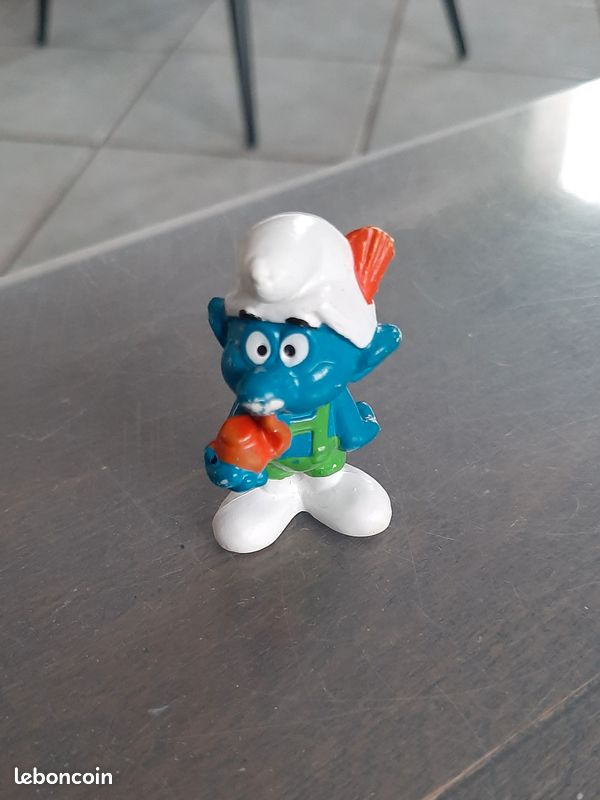 Figurine schtroumpf tyrolien pipe Peyo Bully Germany - Collection