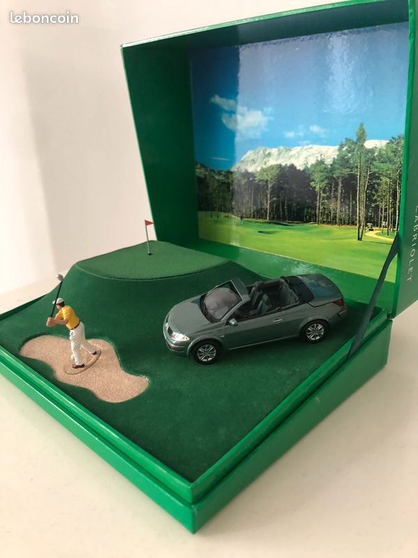 Coffret diorama Mégane 2 CC - Modélisme
