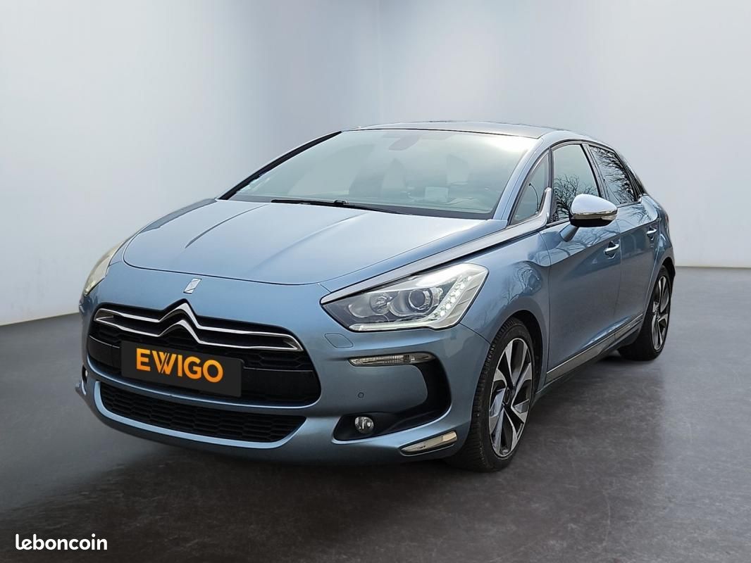 Citroën DS5 1.6 THP 200CH SPORT CHIC - Voitures