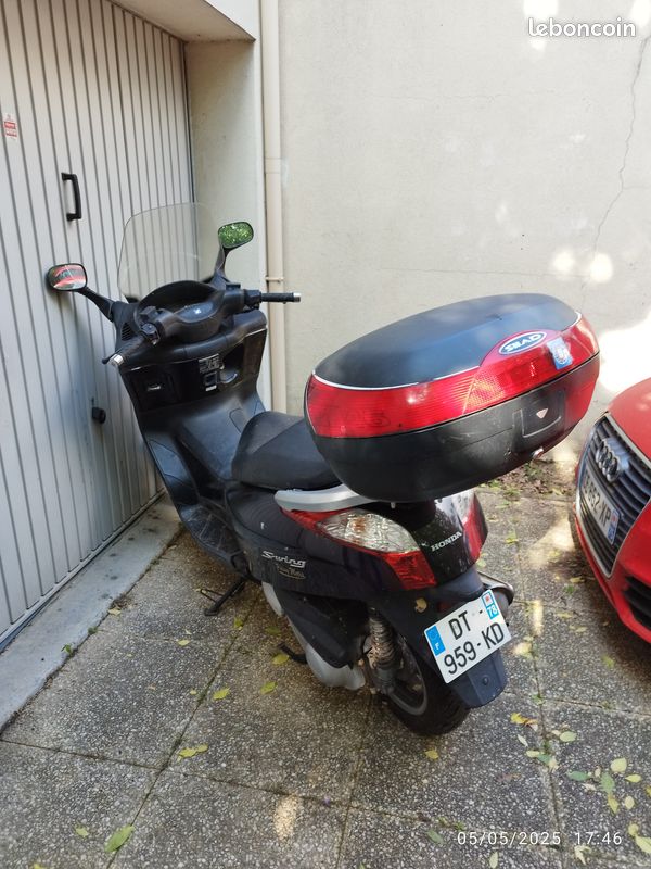 Scooter 125 ctm - Motos