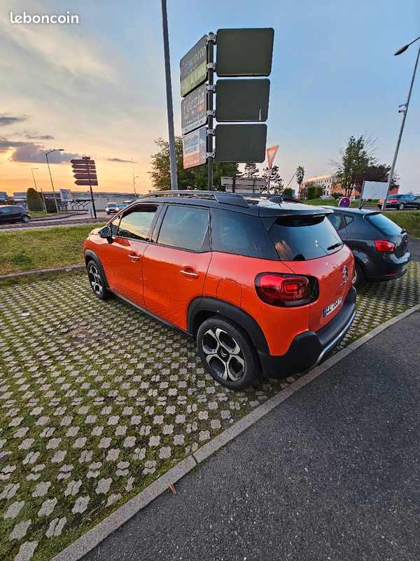 C3 aircross shine pack - Voitures
