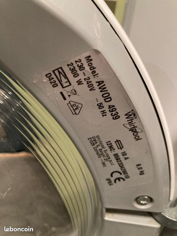 Lave linge 9kg whirlpool AWOD 4939 - Électroménager
