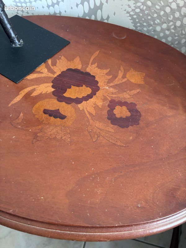 Guéridon bois avec canage - Ameublement