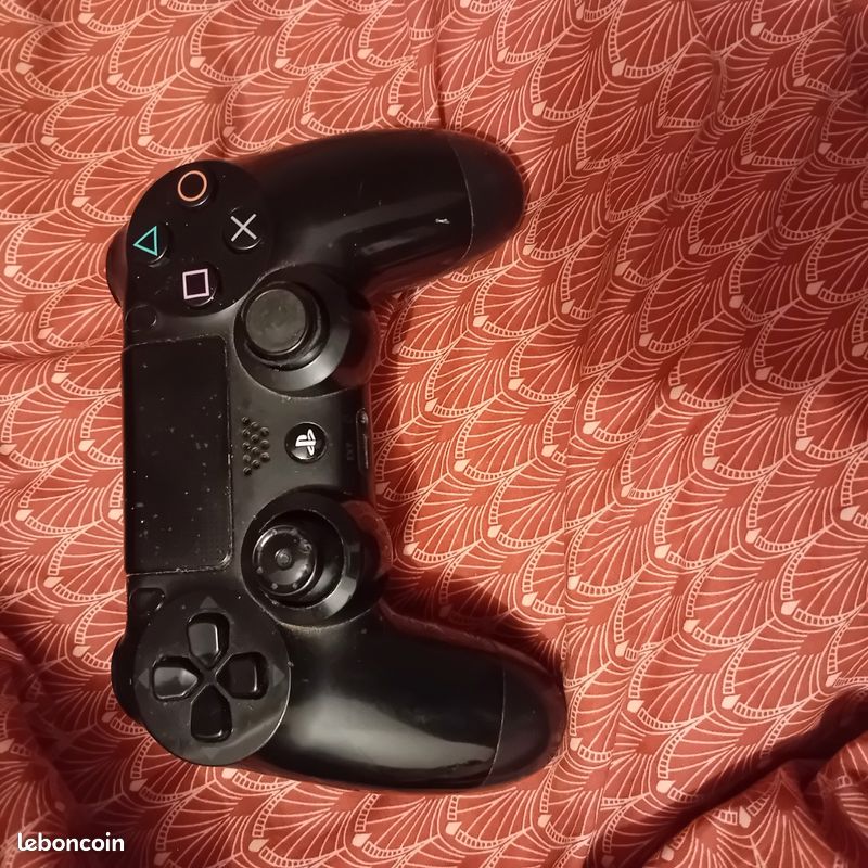 Manette ps4 - Consoles