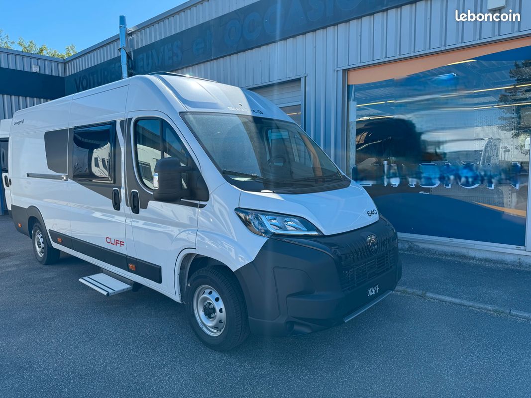 Sunlight cliff 640 - Caravaning