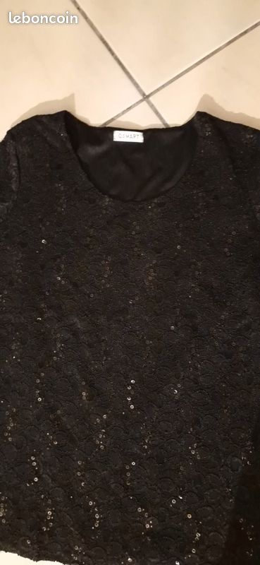 Tee shirt Damart taille 46/ 48 - Vêtements
