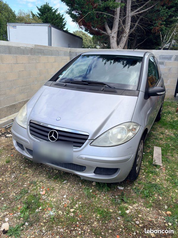 Mercedes classe a 180 - Voitures