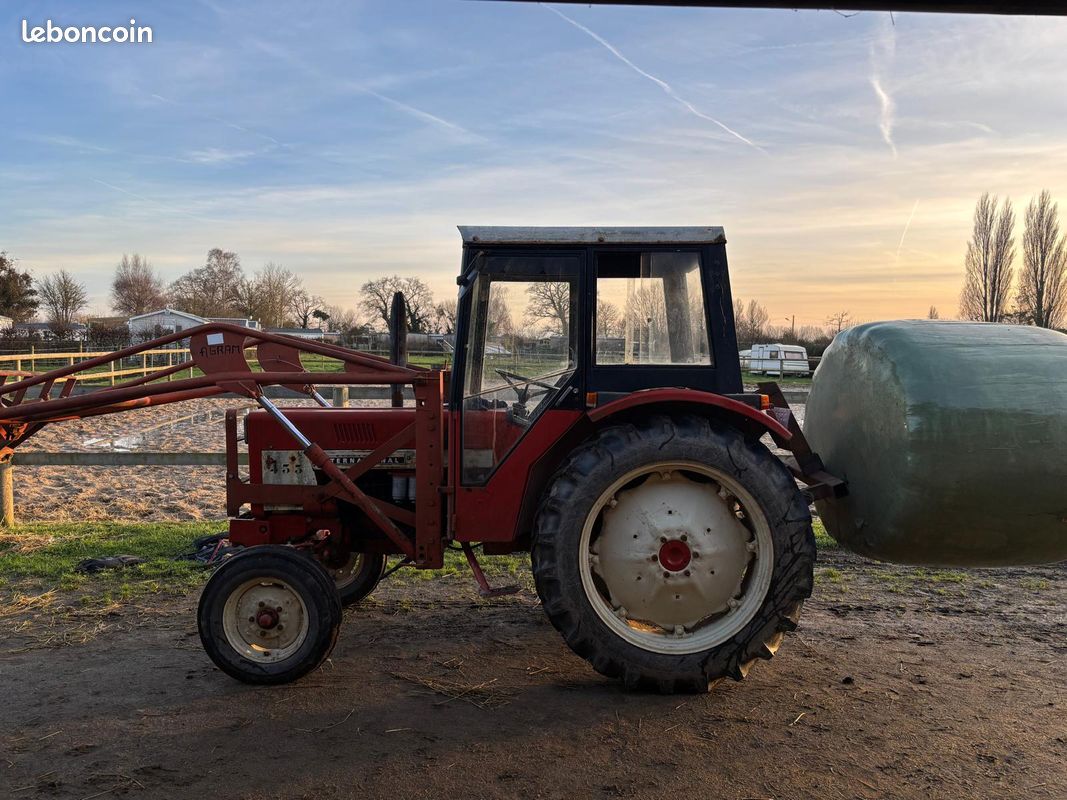 Tracteur IH 433 - Tracteurs