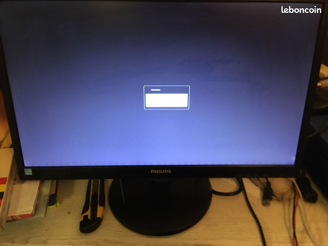 Écran pc Philips les 223v - Accessoires informatique