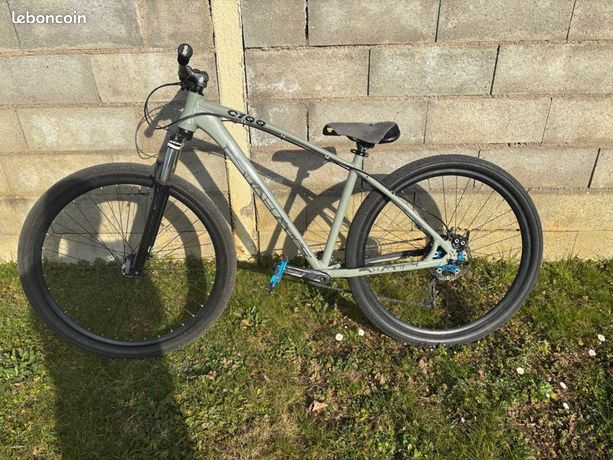 C100 v2 -Vélos d'occasion - leboncoin