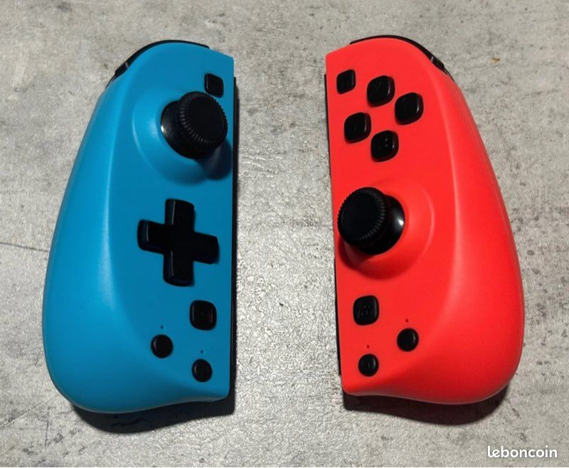 2 joycons génériques pour Nintendo Switch - Consoles