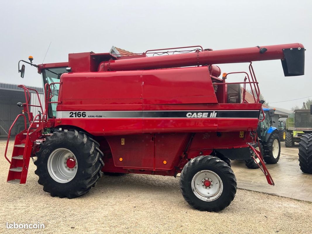 Case IH 2166 - Matériel agricole