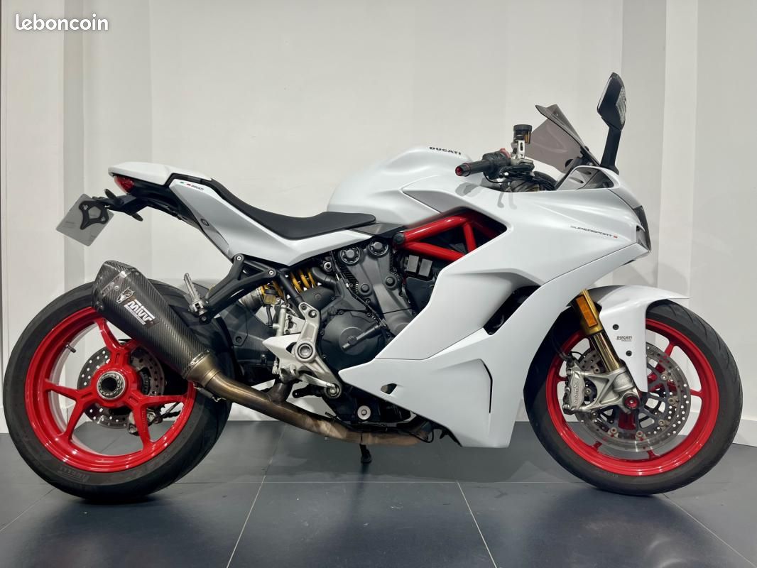 Ducati SUPERSPORT 950 S 939 cm3 - Motos