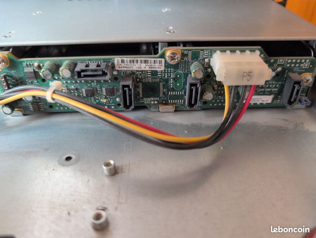 Boîtier 19" Supermicro CSE-111LT-330CB 300W 1U Faible profondeur ...