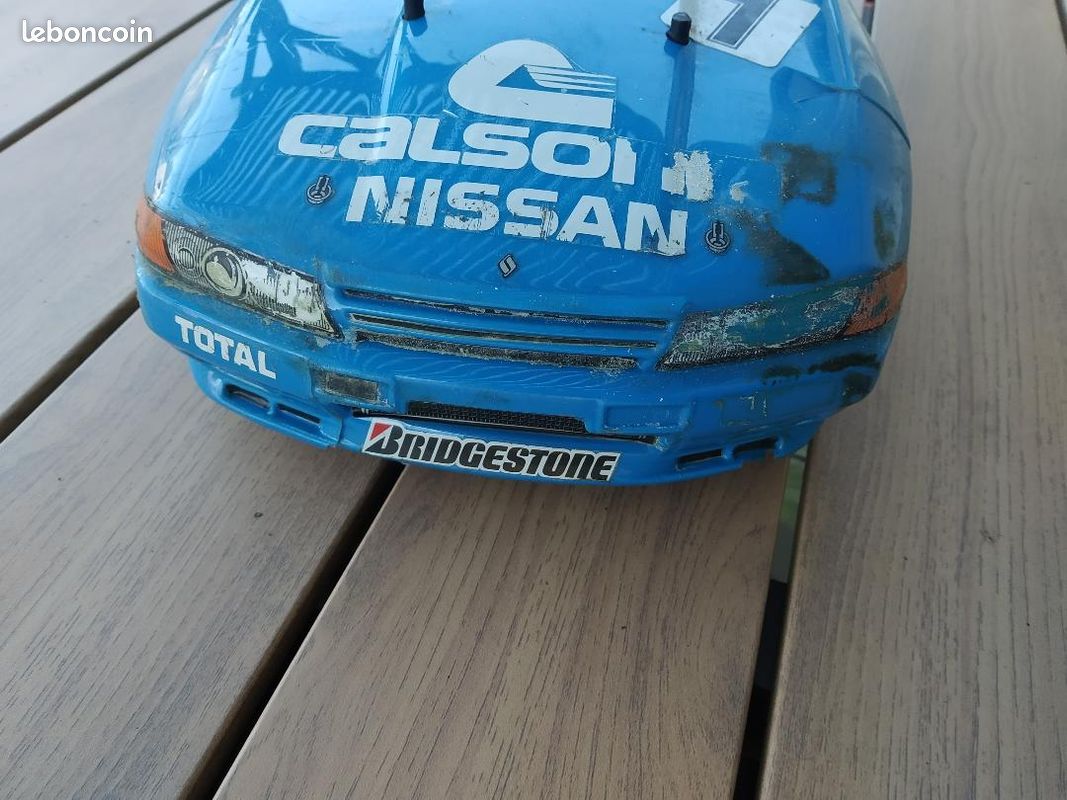 Tamiya vintage RC 1/10 TA02 + options, CALSONIC NISSAN SKYLINE GT-R R32 - Modélisme