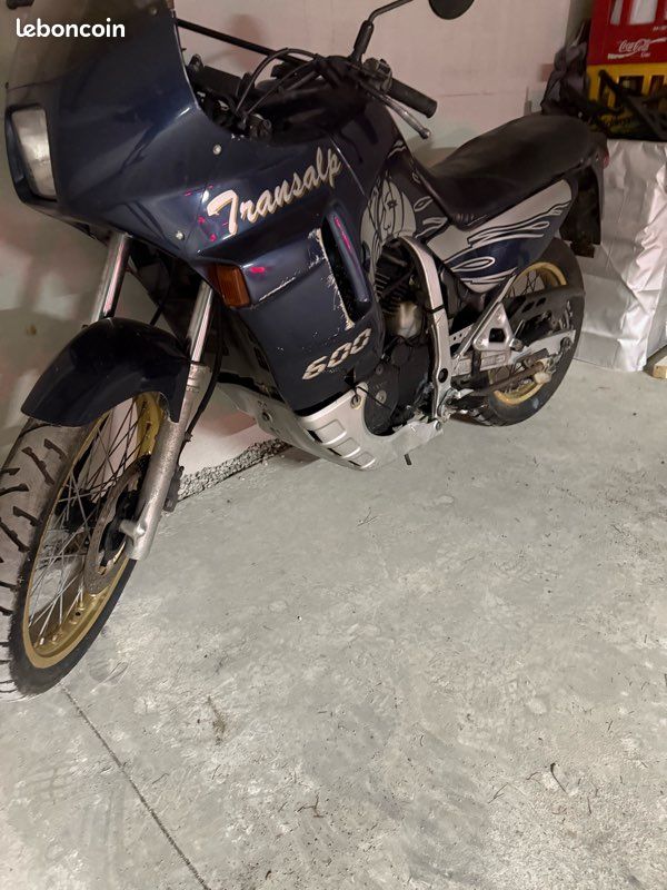 Honda transalp 600 cc x2 - Motos