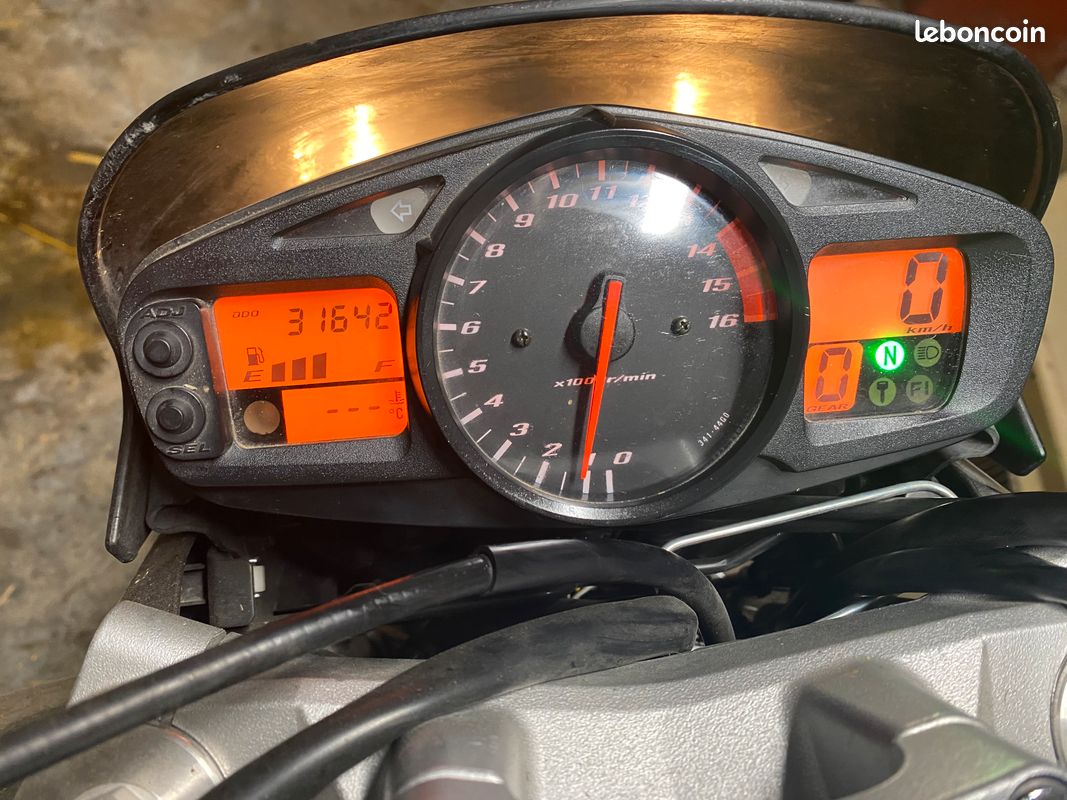 Suzuki GSR 600 carte grise MTT1 - Motos