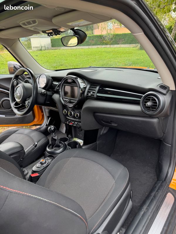 Mini Cooper D 116ch - Voitures