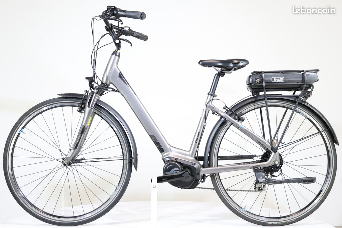 GIANT Entour E+2, vélo de ville électrique en taille S, Super rapport ...